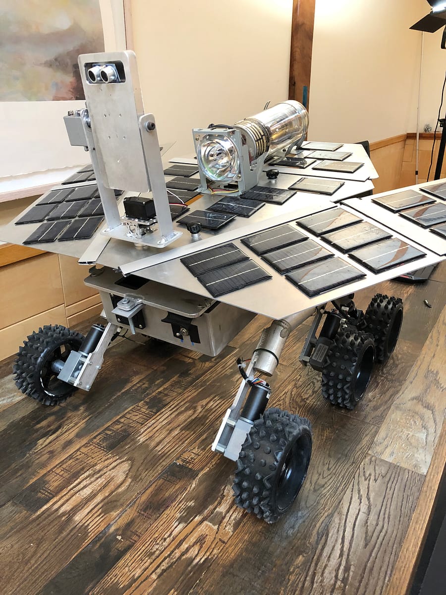 Arduino Compatible Robots Complete Kits - Humans for Robots